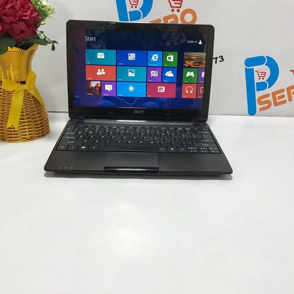 Slim Acer Aspire Mini Laptop – Atom Processor – 250GB HDD – 2GB Ram ...