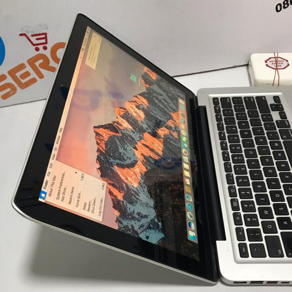 Apple MacBook Pro - Intel Core i7 - 8GB Ram - 500GB HDD - Nvidia ...