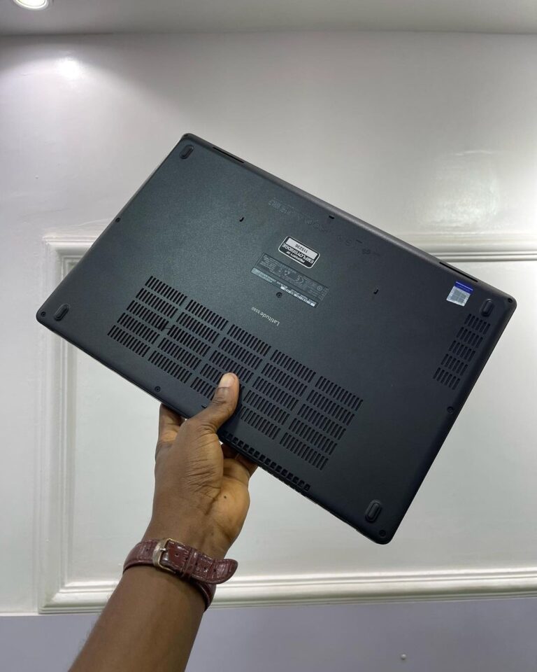 UK USED: Dell Latitude 5580 Laptop – Intel Core i5 – 8gb Ram – 256GB ...