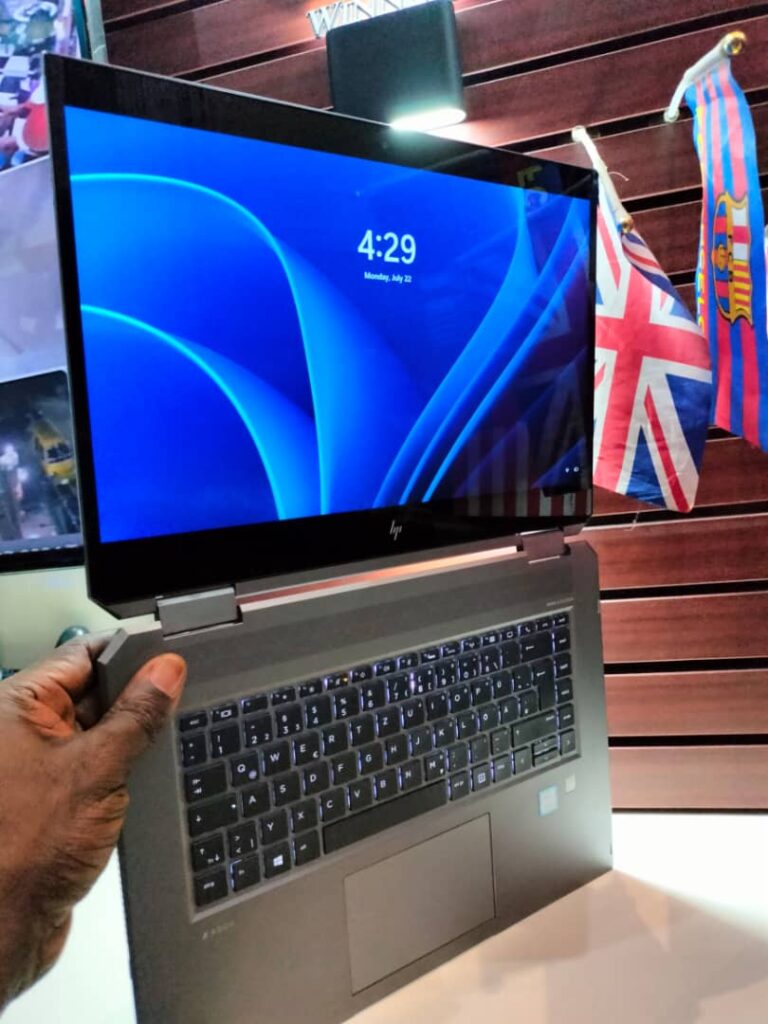 HP zBook Studio x360 G5- 9th Gen.Core i7-512GB SSD -16gbRam