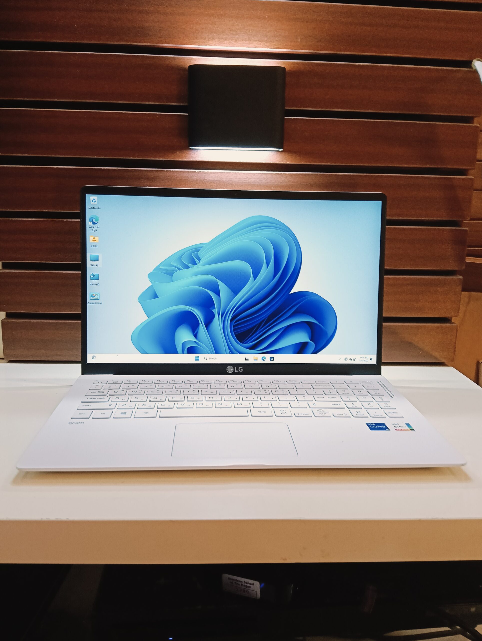 LG 15z95 - Intel Celeron - 11th Gen - 512GB SSD - 8GB Ram - Windows 11 ...