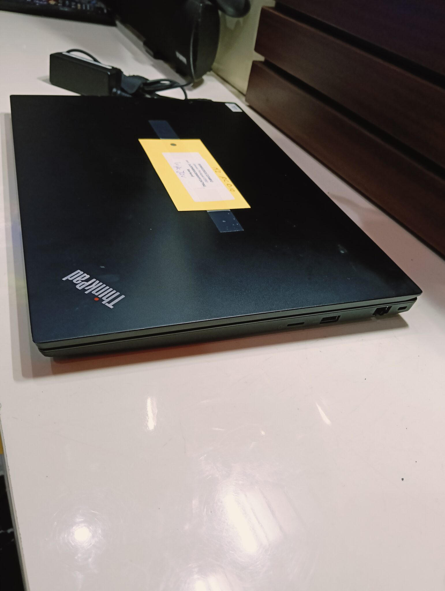 Lenovo ThinkPad E950 - Intel Core i5 (1.8GHz) - 8th Gen - 512GB SSD ...
