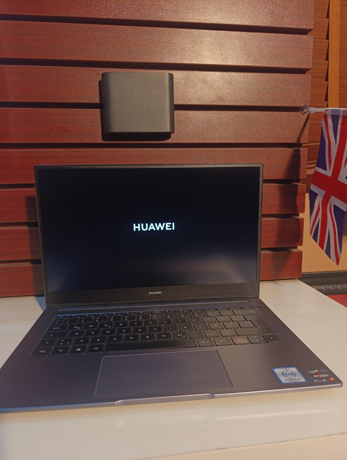 Huawei NBLK-WAX9X – AMD Ryzen 5 – 3500U 8GB– 512GB 14 Inch –Windows 11 ...